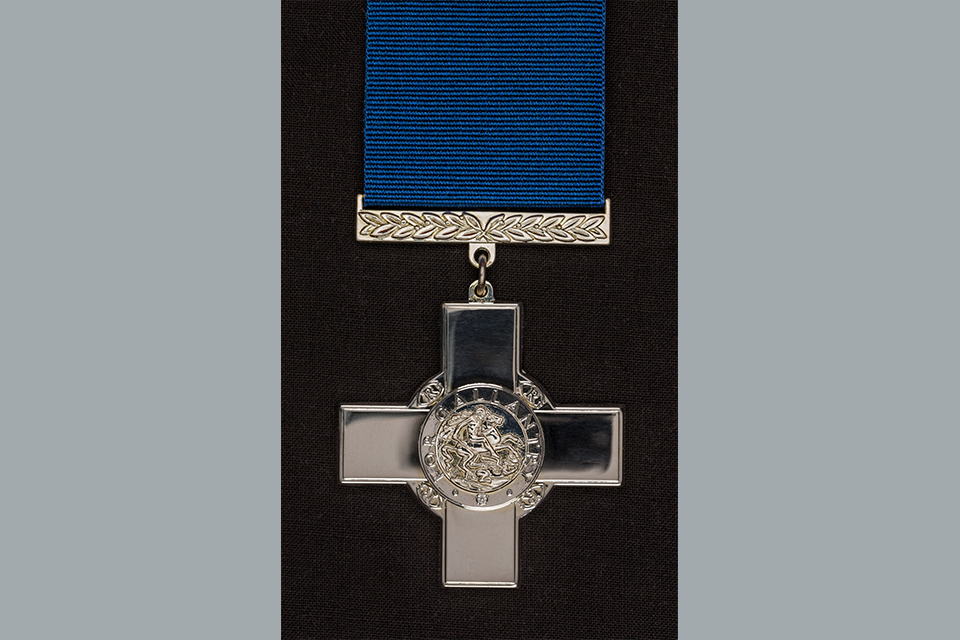 Civilian Gallantry: George Cross for the National Health Services of ...