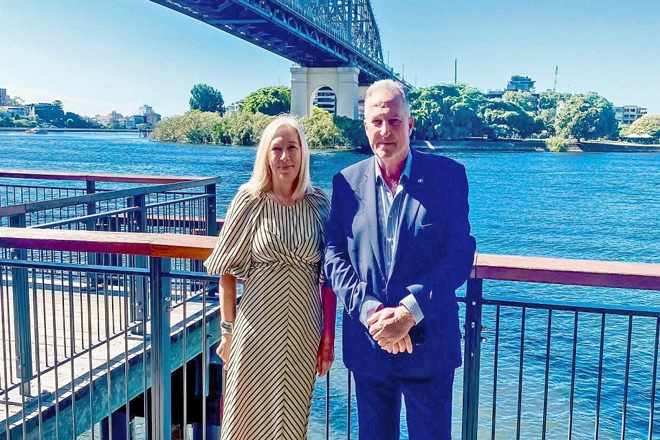 Lord Ian Botham visits Australia to boost trade - GOV.UK