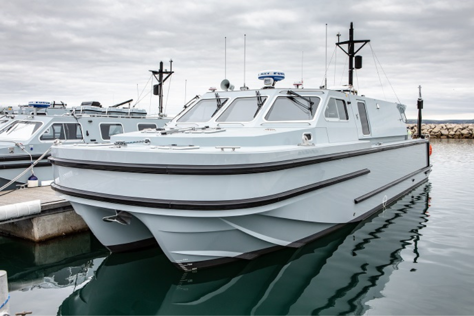 Six dive support boats for Royal Navy now fully operational - GOV.UK