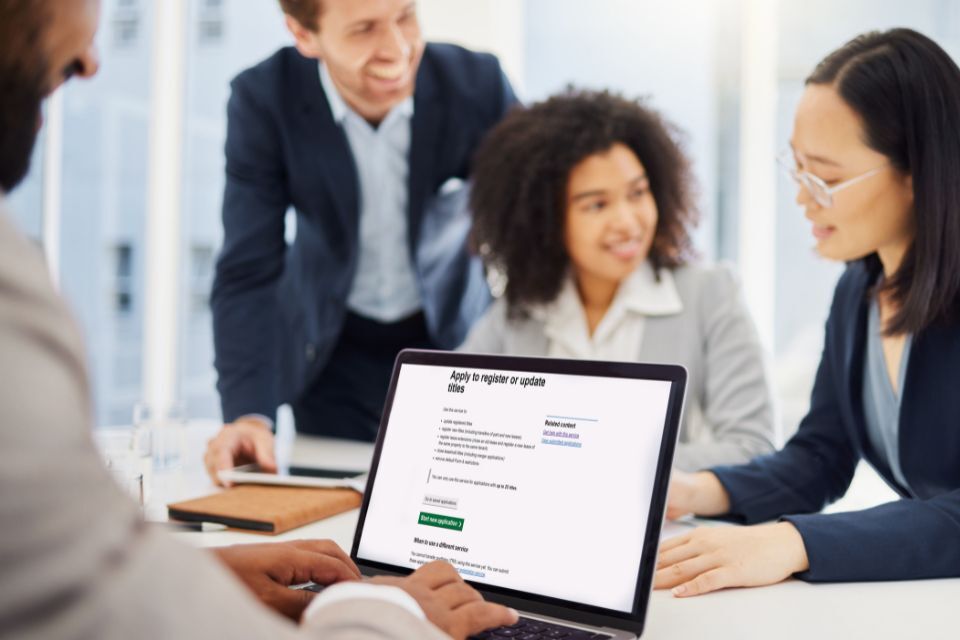 New in the portal: edit and submit colleagues' applications - GOV.UK