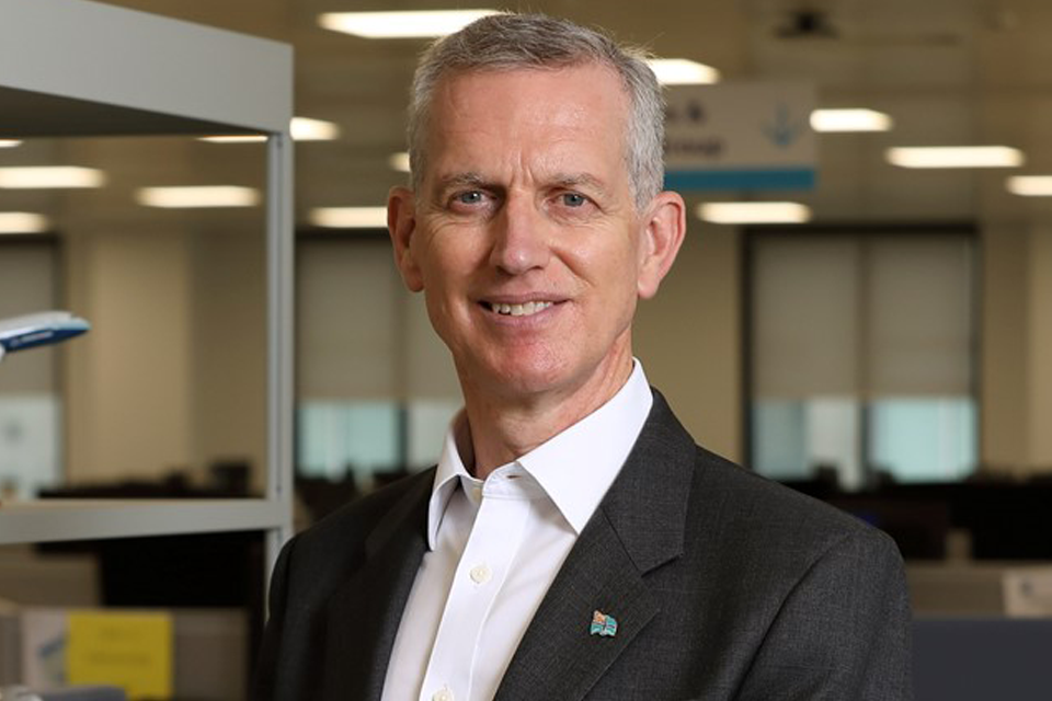 Sir Stephen Hillier re-appointed as Chair of UK Civil Aviation ...