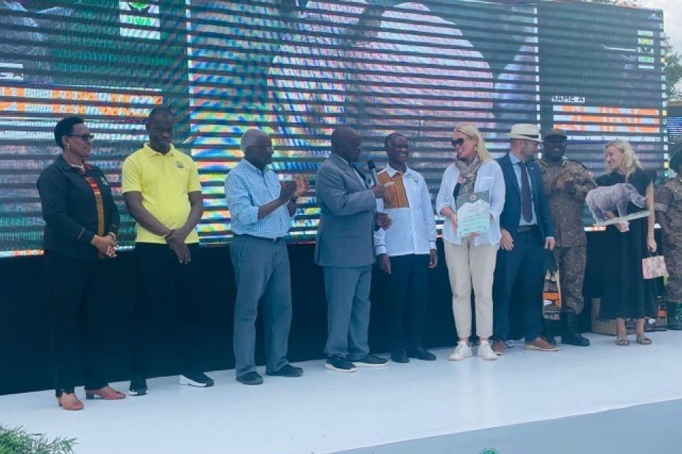 UK Commits To Uganda's Conservation At Rhino Naming Ceremony | Mirage News
