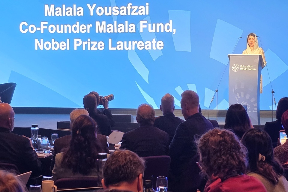Turkmen Delegation Joins Education Forum in London | Mirage News